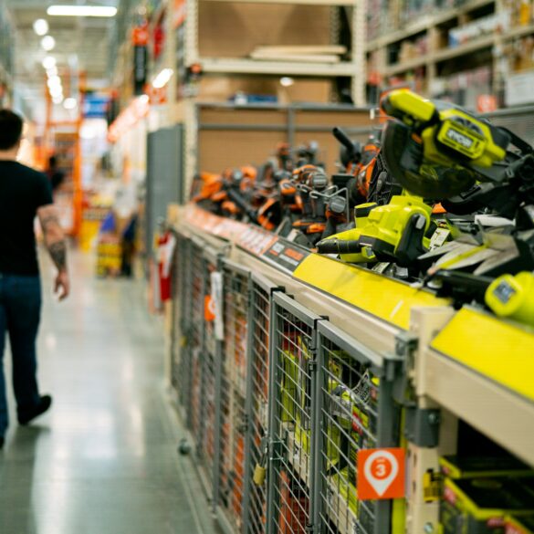 ONA can’t keep mistaken wage increase after Ontario’s Bill 124 struck ...